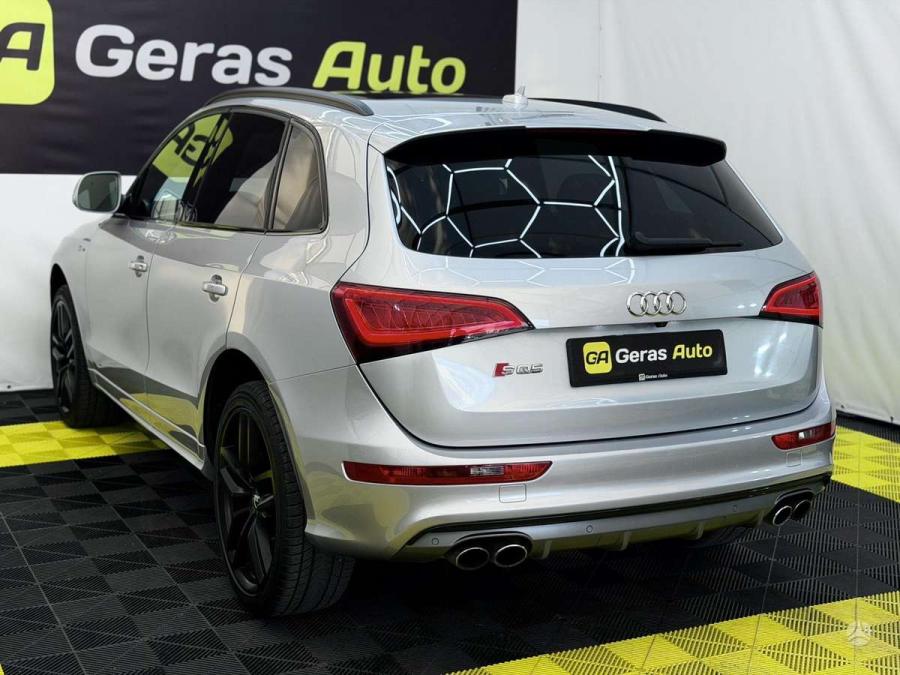 Grey Audi SQ5 2015 in Vilnius, with an engine capacity of 3.00 L and mileage of 169 thousand km for 13950 €, photo 6 on AUTOMOTO.COM.LV