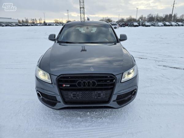Grey Audi SQ5 2016 in Marijampole, with an engine capacity of 3.00 L and mileage of 238 thousand km for 11500 €, photo 2 on AUTOMOTO.COM.LV
