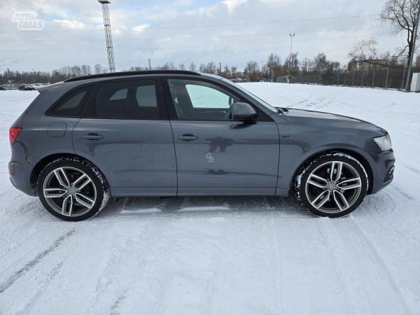 Grey Audi SQ5 2016 in Marijampole, with an engine capacity of 3.00 L and mileage of 238 thousand km for 11500 €, photo 4 on AUTOMOTO.COM.LV