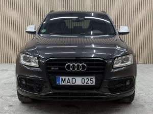 Grey Audi SQ5 2016 in Marijampole, with an engine capacity of 2.97 L and mileage of 208 thousand km for 18350 €, photo 4 on AUTOMOTO.COM.LV