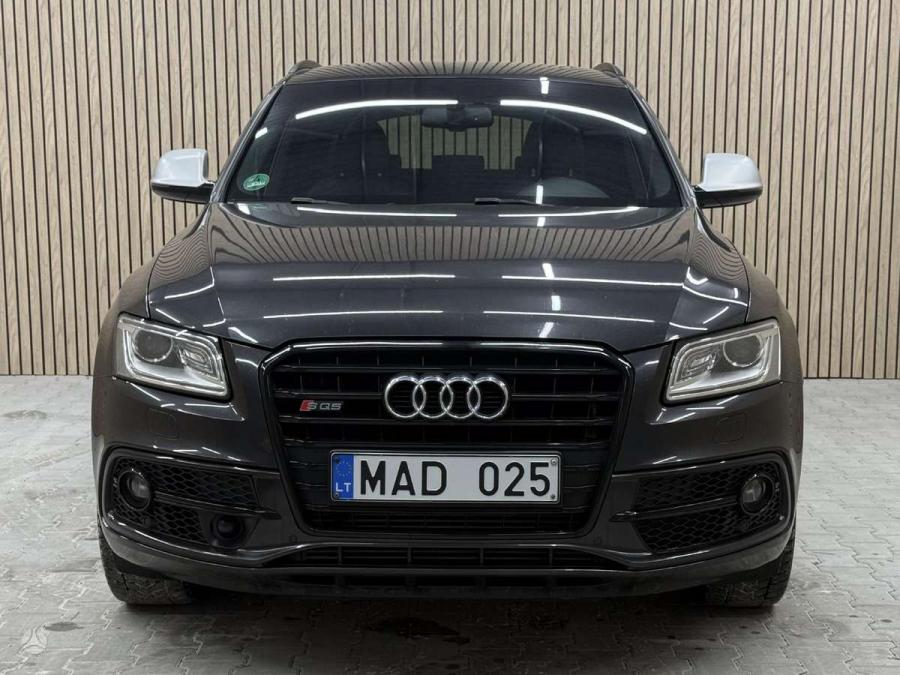 Grey Audi SQ5 2016 in Marijampole, with an engine capacity of 2.97 L and mileage of 208 thousand km for 18350 €, photo 4 on AUTOMOTO.COM.LV