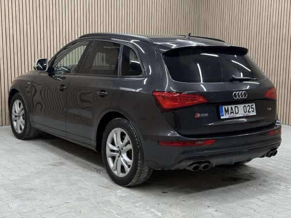 Pelēks Audi SQ5 2016 Marijampole, ar dzinēja tilpumu 2.97 L un nobraukumu 208 tūkst. km par 18350 €, foto 6 vietnē AUTOMOTO.COM.LV