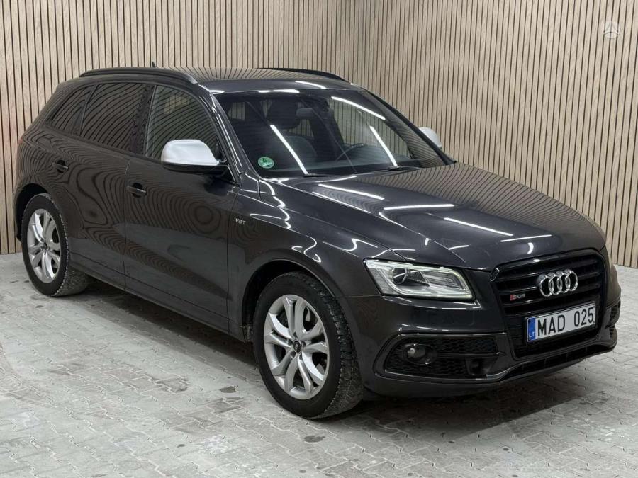 Grey Audi SQ5 2016 in Marijampole, with an engine capacity of 2.97 L and mileage of 208 thousand km for 18350 €, photo 9 on AUTOMOTO.COM.LV