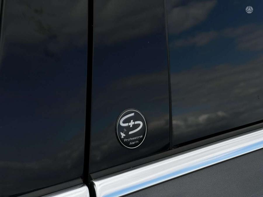 Grey Audi SQ5 2016 in Vilnius, with an engine capacity of 2.97 L and mileage of 190 thousand km for 16950 €, photo 5 on AUTOMOTO.COM.LV