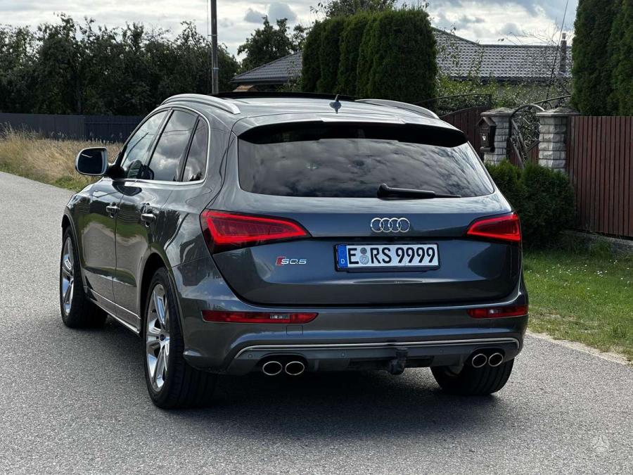 Grey Audi SQ5 2016 in Vilnius, with an engine capacity of 2.97 L and mileage of 190 thousand km for 16950 €, photo 6 on AUTOMOTO.COM.LV