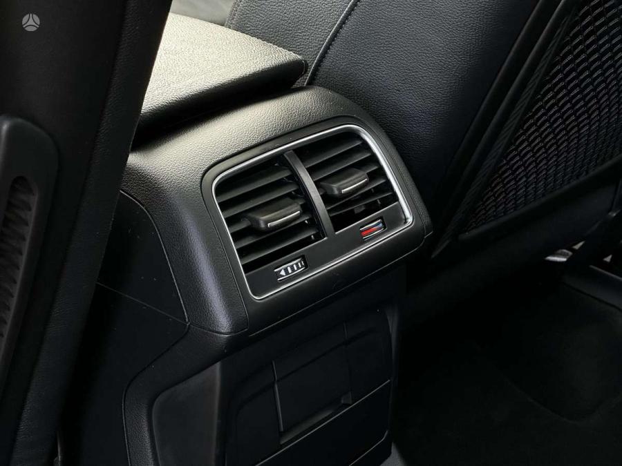 Grey Audi SQ5 2016 in Vilnius, with an engine capacity of 2.97 L and mileage of 190 thousand km for 16950 €, photo 25 on AUTOMOTO.COM.LV