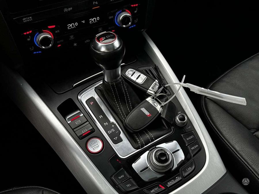 Grey Audi SQ5 2016 in Vilnius, with an engine capacity of 2.97 L and mileage of 190 thousand km for 16950 €, photo 54 on AUTOMOTO.COM.LV