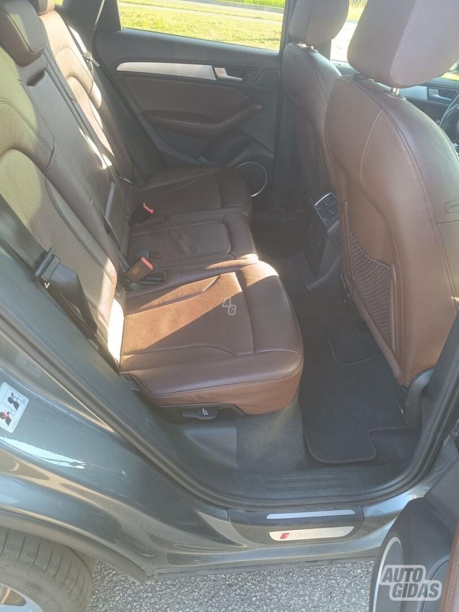 Pelēks Audi SQ5 2016 Plungė, ar dzinēja tilpumu 3.00 L un nobraukumu 175 tūkst. km par 13500 €, foto 29 vietnē AUTOMOTO.COM.LV