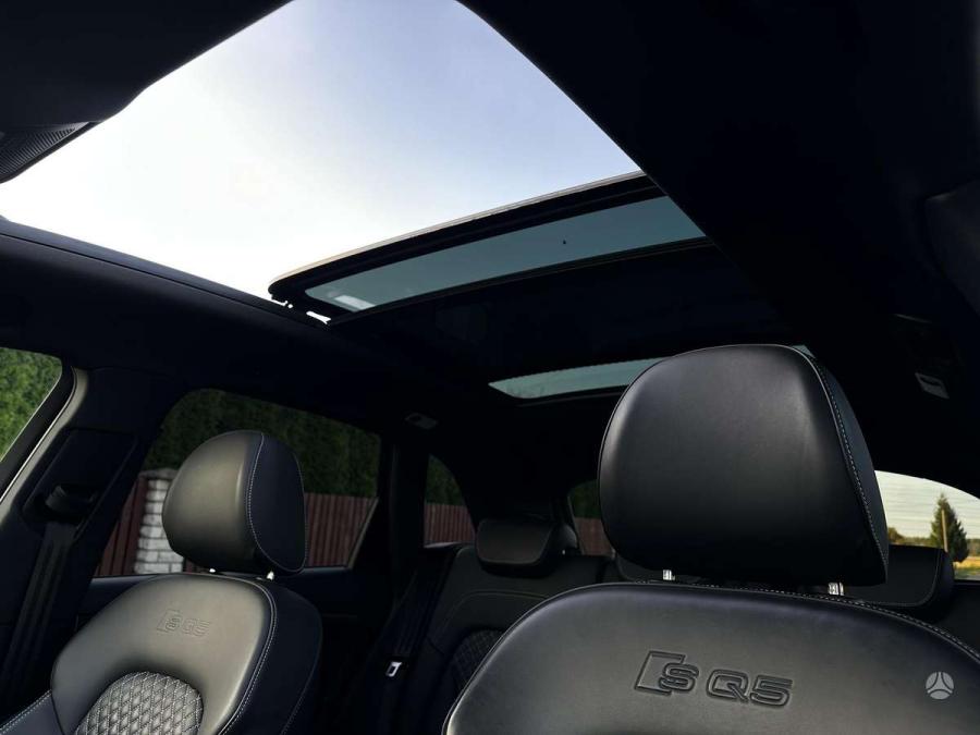 Pelēks Audi SQ5 2016 Viļņa, ar dzinēja tilpumu 2.97 L un nobraukumu 200 tūkst. km par 18999 €, foto 36 vietnē AUTOMOTO.COM.LV