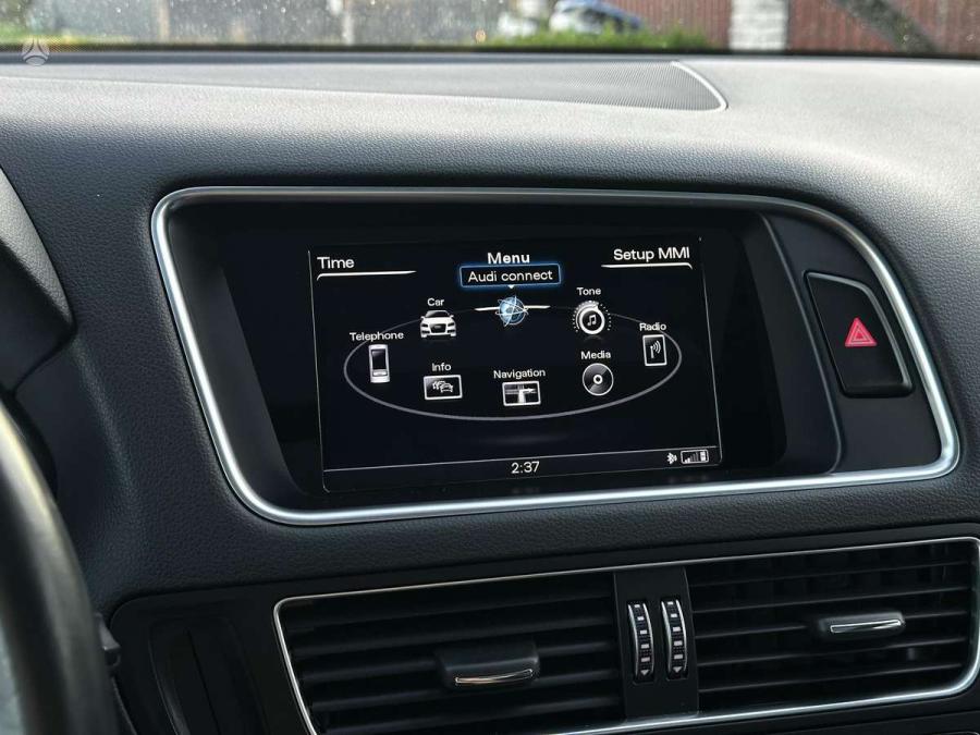 Pelēks Audi SQ5 2016 Viļņa, ar dzinēja tilpumu 2.97 L un nobraukumu 200 tūkst. km par 18999 €, foto 43 vietnē AUTOMOTO.COM.LV