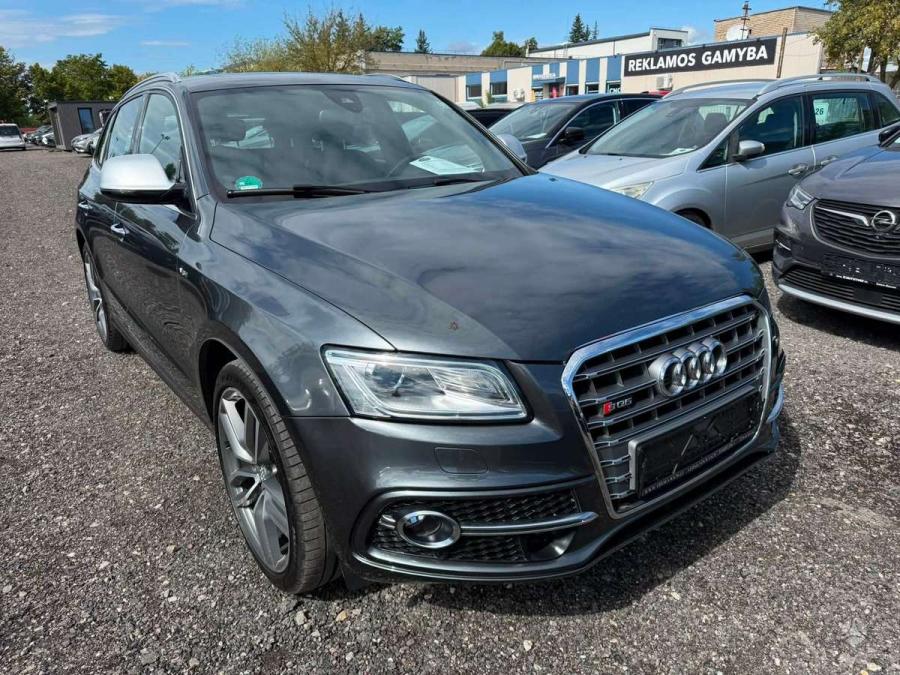 Pelēks Audi SQ5 2016 Šauļi, ar dzinēja tilpumu 3.00 L un nobraukumu 291 tūkst. km par 16900 €, foto 3 vietnē AUTOMOTO.COM.LV