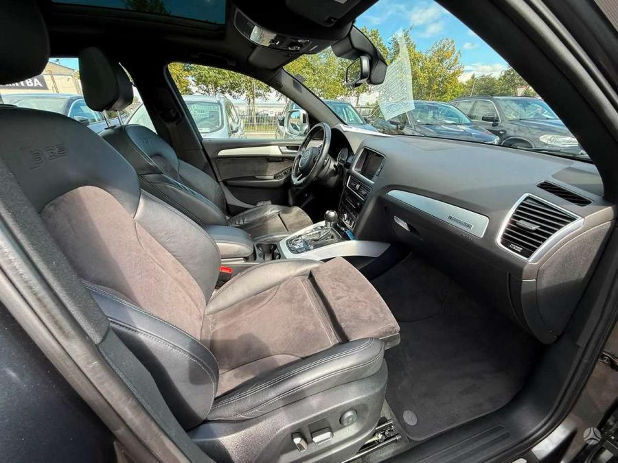 Pelēks Audi SQ5 2016 Šauļi, ar dzinēja tilpumu 3.00 L un nobraukumu 291 tūkst. km par 16900 €, foto 6 vietnē AUTOMOTO.COM.LV