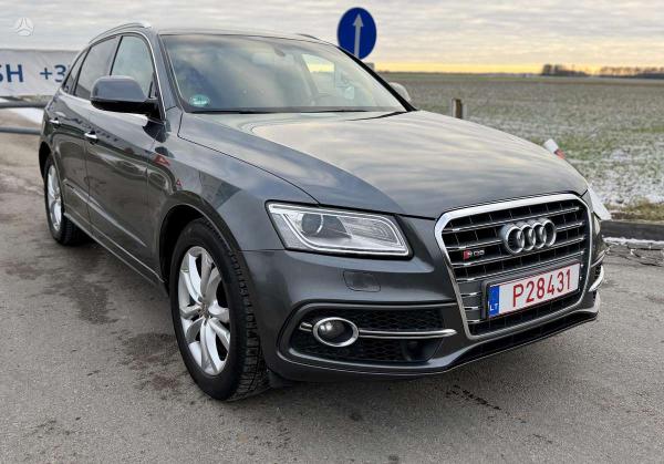 Grey Audi SQ5 2017 in Vilnius, with an engine capacity of 2.97 L and mileage of 265 thousand km for 15399 €, photo 3 on AUTOMOTO.COM.LV