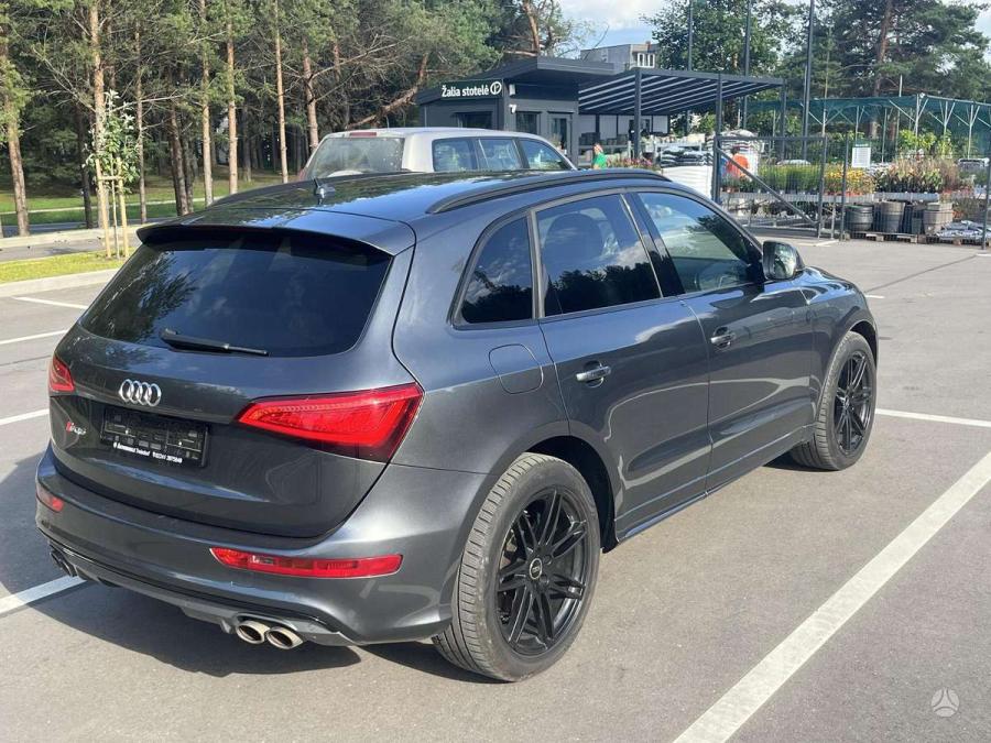 Pelēks Audi SQ5 2017 Utena, ar dzinēja tilpumu 2.97 L un nobraukumu 285 tūkst. km par 16200 €, foto 3 vietnē AUTOMOTO.COM.LV