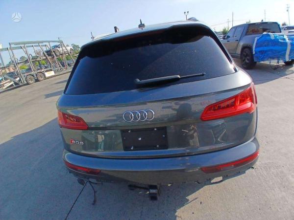 Grey Audi SQ5 2018 in Ukmerge, with an engine capacity of 3.00 L and mileage of 212 thousand km for 12500 €, photo 6 on AUTOMOTO.COM.LV