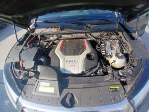 Grey Audi SQ5 2018 in Ukmerge, with an engine capacity of 3.00 L and mileage of 212 thousand km for 12500 €, photo 28 on AUTOMOTO.COM.LV