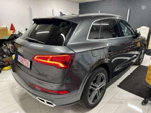 Pelēks Audi SQ5 2018 Viļņa, ar dzinēja tilpumu 3.00 L un nobraukumu 177 tūkst. km par 23399 €, foto 3 vietnē AUTOMOTO.COM.LV