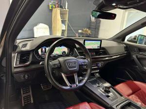 Pelēks Audi SQ5 2018 Viļņa, ar dzinēja tilpumu 3.00 L un nobraukumu 177 tūkst. km par 23399 €, foto 7 vietnē AUTOMOTO.COM.LV