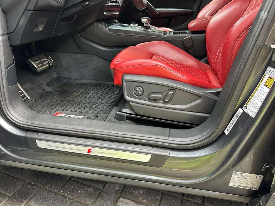 Pelēks Audi SQ5 2018 Viļņa, ar dzinēja tilpumu 3.00 L un nobraukumu 177 tūkst. km par 23399 €, foto 13 vietnē AUTOMOTO.COM.LV