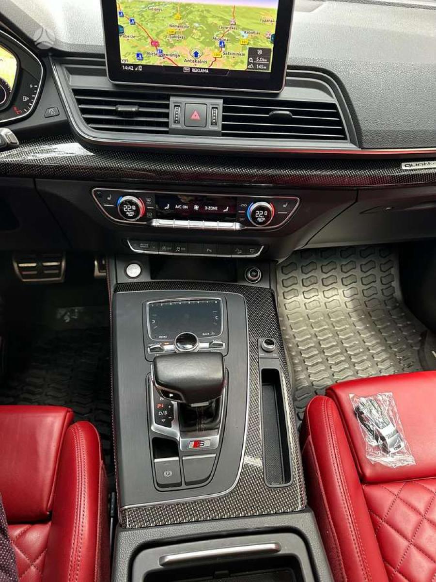 Pelēks Audi SQ5 2018 Viļņa, ar dzinēja tilpumu 3.00 L un nobraukumu 177 tūkst. km par 23399 €, foto 19 vietnē AUTOMOTO.COM.LV