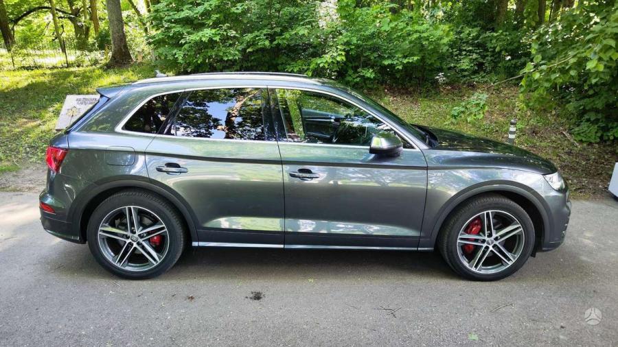 Pelēks Audi SQ5 2018 Viļņa, ar dzinēja tilpumu 3.00 L un nobraukumu 177 tūkst. km par 23399 €, foto 30 vietnē AUTOMOTO.COM.LV