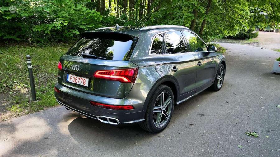 Pelēks Audi SQ5 2018 Viļņa, ar dzinēja tilpumu 3.00 L un nobraukumu 177 tūkst. km par 23399 €, foto 31 vietnē AUTOMOTO.COM.LV