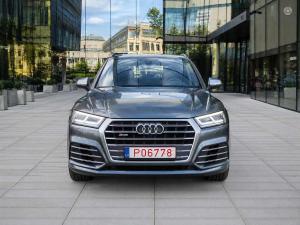 Grey Audi SQ5 2018 in Vilnius, with an engine capacity of 3.00 L and mileage of 180 thousand km for 24500 €, photo 4 on AUTOMOTO.COM.LV