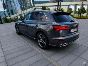 Grey Audi SQ5 2018 in Vilnius, with an engine capacity of 3.00 L and mileage of 180 thousand km for 24500 €, photo 8 on AUTOMOTO.COM.LV