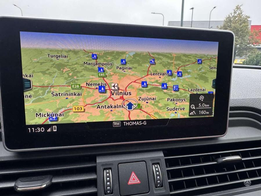 Grey Audi SQ5 2018 in Vilnius, with an engine capacity of 3.00 L and mileage of 180 thousand km for 24500 €, photo 27 on AUTOMOTO.COM.LV
