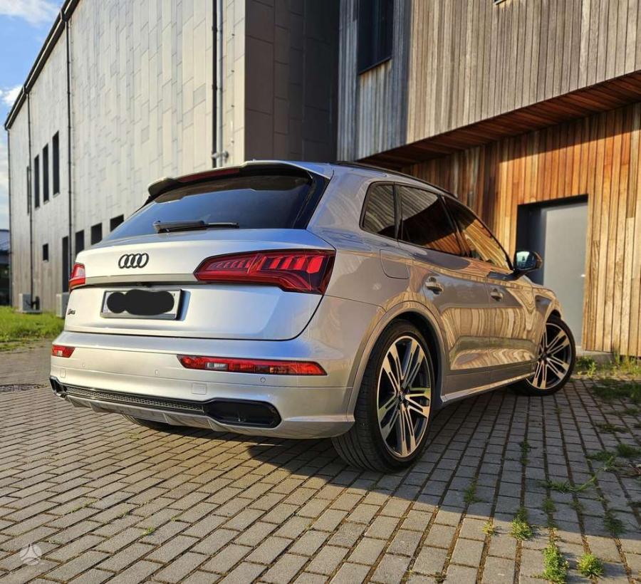 Pelēks Audi SQ5 2018 Tauragė, ar dzinēja tilpumu 3.00 L un nobraukumu 114 tūkst. km par 29500 €, foto 11 vietnē AUTOMOTO.COM.LV
