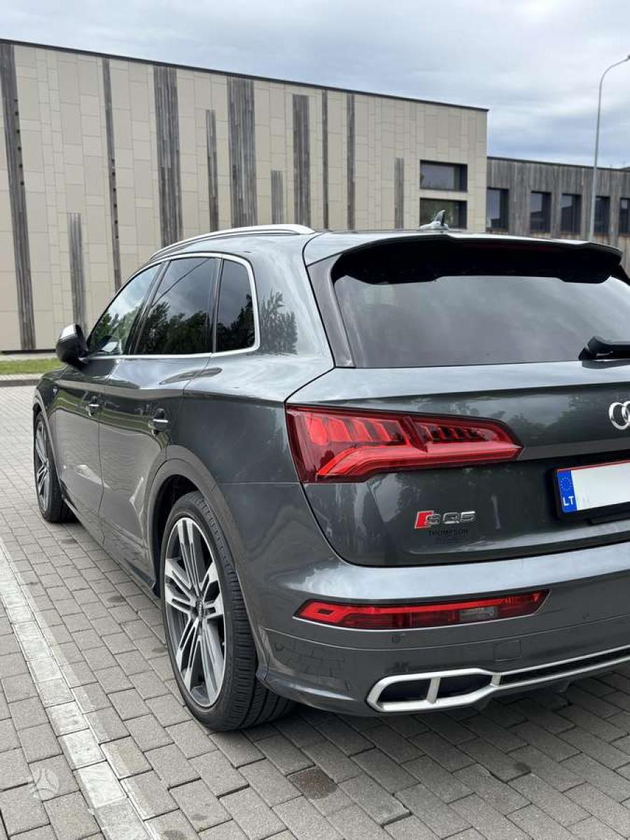 Pelēks Audi SQ5 2018 Tauragė, ar dzinēja tilpumu 3.00 L un nobraukumu 216 tūkst. km par 17800 €, foto 6 vietnē AUTOMOTO.COM.LV