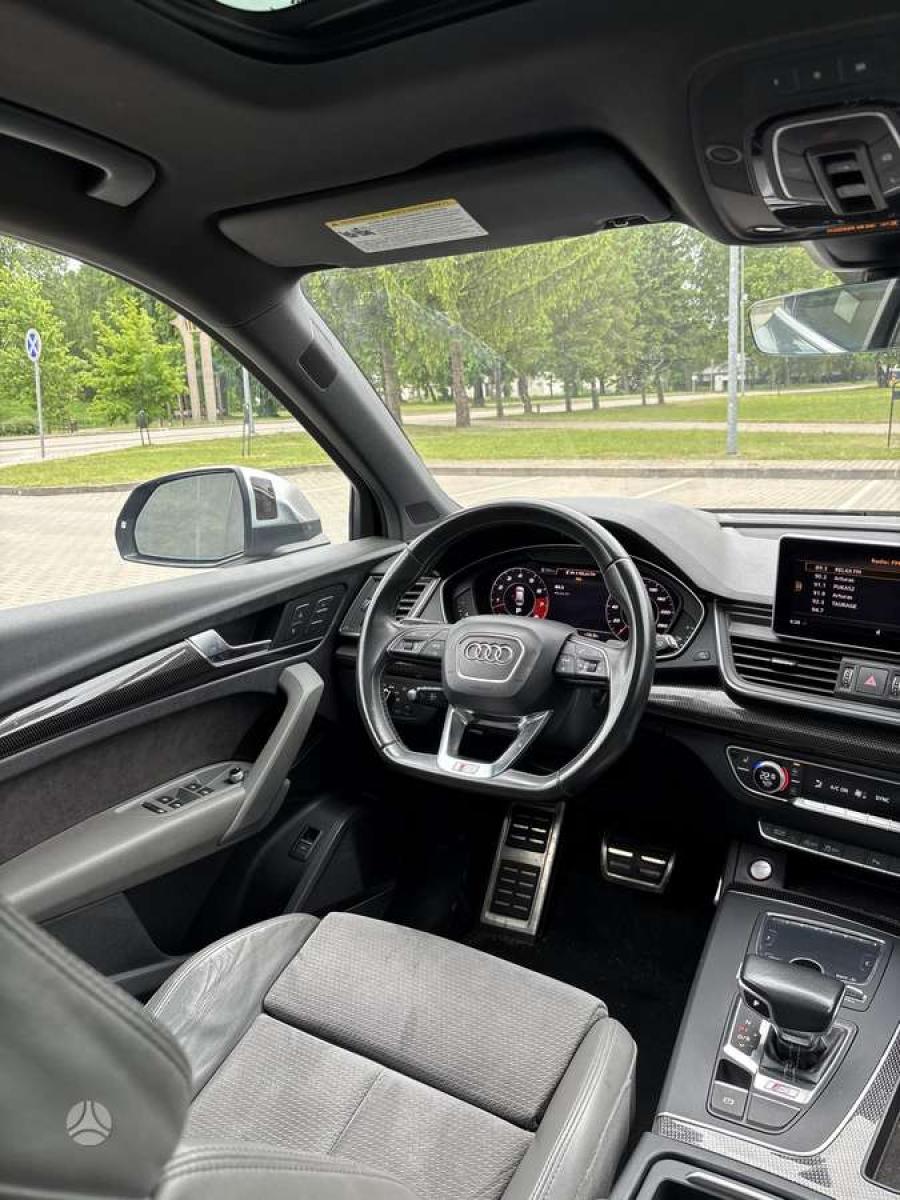 Pelēks Audi SQ5 2018 Tauragė, ar dzinēja tilpumu 3.00 L un nobraukumu 216 tūkst. km par 17800 €, foto 7 vietnē AUTOMOTO.COM.LV
