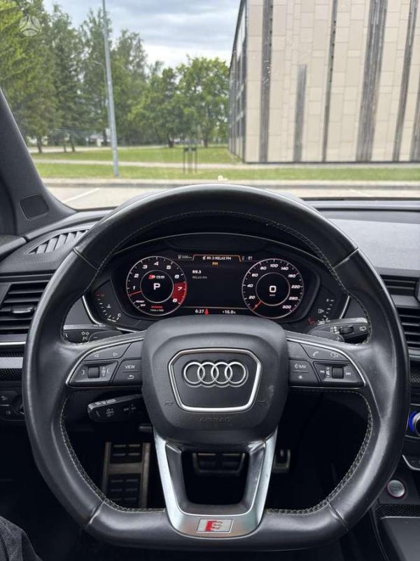 Pelēks Audi SQ5 2018 Tauragė, ar dzinēja tilpumu 3.00 L un nobraukumu 216 tūkst. km par 17800 €, foto 7 vietnē AUTOMOTO.COM.LV