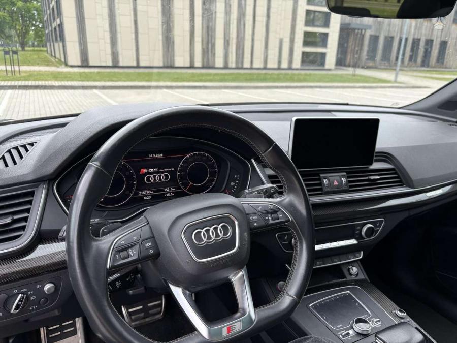 Pelēks Audi SQ5 2018 Tauragė, ar dzinēja tilpumu 3.00 L un nobraukumu 216 tūkst. km par 17800 €, foto 9 vietnē AUTOMOTO.COM.LV