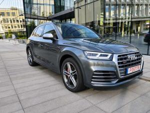 Grey Audi SQ5 2018 in Vilnius, with an engine capacity of 3.00 L and mileage of 180 thousand km for 23750 €, photo 3 on AUTOMOTO.COM.LV