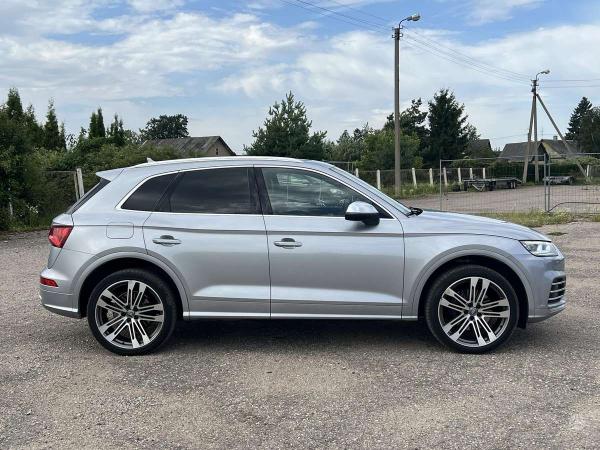 Pelēks Audi SQ5 2018 Kėdainiai, ar dzinēja tilpumu 3.00 L un nobraukumu 158 tūkst. km par 22200 €, foto 6 vietnē AUTOMOTO.COM.LV