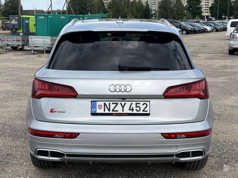 Pelēks Audi SQ5 2018 Kėdainiai, ar dzinēja tilpumu 3.00 L un nobraukumu 158 tūkst. km par 22200 €, foto 10 vietnē AUTOMOTO.COM.LV