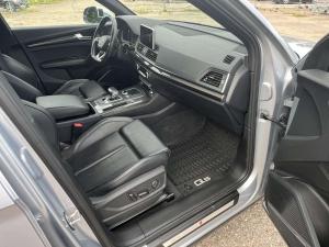 Pelēks Audi SQ5 2018 Kėdainiai, ar dzinēja tilpumu 3.00 L un nobraukumu 158 tūkst. km par 22200 €, foto 18 vietnē AUTOMOTO.COM.LV