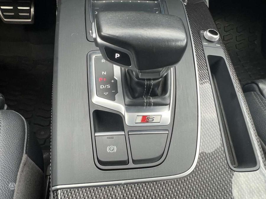 Pelēks Audi SQ5 2018 Kėdainiai, ar dzinēja tilpumu 3.00 L un nobraukumu 158 tūkst. km par 22200 €, foto 26 vietnē AUTOMOTO.COM.LV