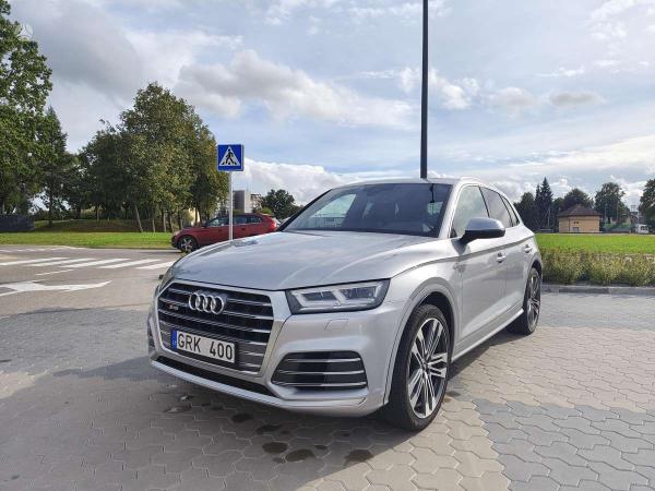 Audi SQ5 2018 Panevēža vietnē Pelēks Audi SQ5 2018 Panevēža, ar dzinēja tilpumu 3.00 L un nobraukumu 232 tūkst. km par 21500 €, foto 3 vietnē AUTOMOTO.COM.LV