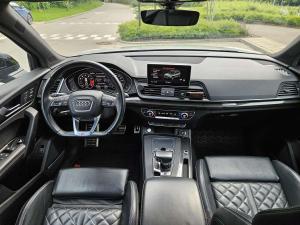 Grey Audi SQ5 2020 in Vilnius, with an engine capacity of 3.00 L and mileage of 78 thousand km for 34900 €, photo 11 on AUTOMOTO.COM.LV