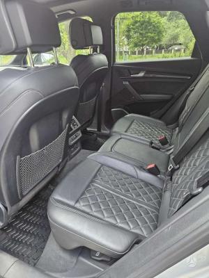 Grey Audi SQ5 2020 in Vilnius, with an engine capacity of 3.00 L and mileage of 78 thousand km for 34900 €, photo 12 on AUTOMOTO.COM.LV