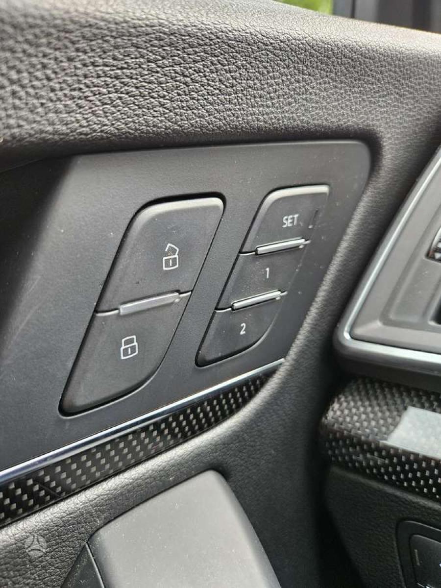 Grey Audi SQ5 2020 in Vilnius, with an engine capacity of 3.00 L and mileage of 78 thousand km for 34900 €, photo 18 on AUTOMOTO.COM.LV