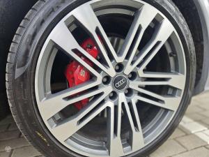 Grey Audi SQ5 2020 in Vilnius, with an engine capacity of 3.00 L and mileage of 78 thousand km for 34900 €, photo 25 on AUTOMOTO.COM.LV