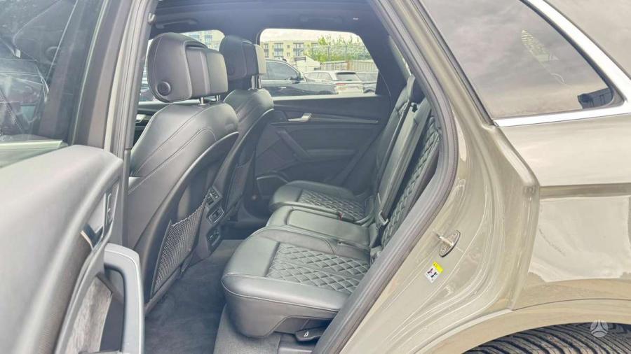 Pelēks Audi SQ5 2020 Ukmergė, ar dzinēja tilpumu 3.00 L un nobraukumu 91 tūkst. km par 22799 €, foto 18 vietnē AUTOMOTO.COM.LV