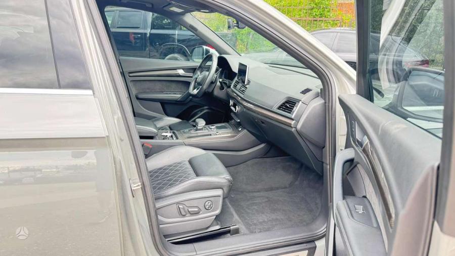 Pelēks Audi SQ5 2020 Ukmergė, ar dzinēja tilpumu 3.00 L un nobraukumu 91 tūkst. km par 22799 €, foto 19 vietnē AUTOMOTO.COM.LV