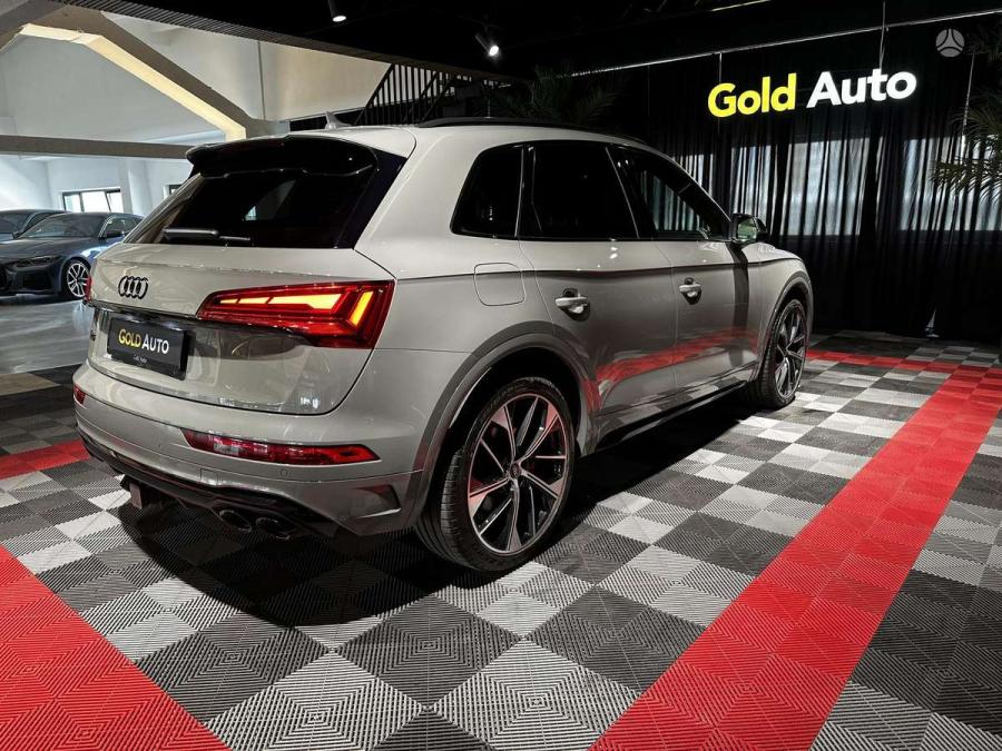 Pelēks Audi SQ5 2021 Viļņa, ar dzinēja tilpumu 2.97 L un nobraukumu 87 tūkst. km par 36900 €, foto 5 vietnē AUTOMOTO.COM.LV