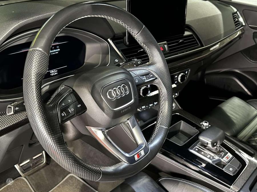 Pelēks Audi SQ5 2021 Viļņa, ar dzinēja tilpumu 2.97 L un nobraukumu 87 tūkst. km par 36900 €, foto 24 vietnē AUTOMOTO.COM.LV