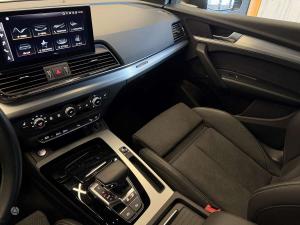 Pelēks Audi SQ5 2021 Kauņa, ar dzinēja tilpumu 2.97 L un nobraukumu 44 tūkst. km par 39990 €, foto 20 vietnē AUTOMOTO.COM.LV