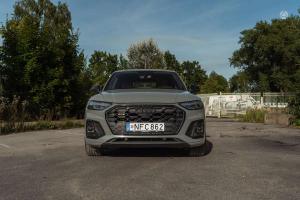 Grey Audi SQ5 2021 in Panevezys, with an engine capacity of 3.00 L and mileage of 92 thousand km for 44000 €, photo 7 on AUTOMOTO.COM.LV